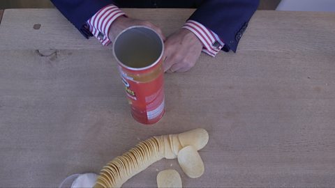 Pringles tube tries to wake from 'recycling nightmare' - BBC News