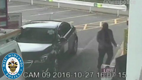 Endris Mohammed jailed for children's smother-murders - BBC News