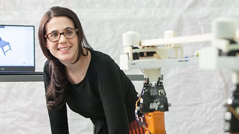 AutoSaw: Robot carpenter makes custom furniture - BBC News