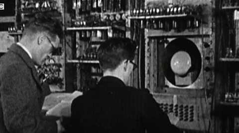 The 'Baby' that ushered in modern computer age - BBC News