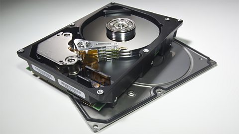 Suitable storage devices and storage media - Memory and storage - OCR ...