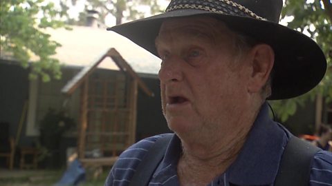 California fire: Gains made in containing major Carr blaze - BBC News