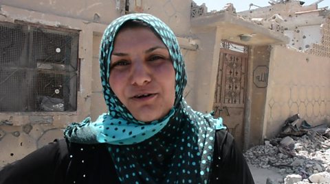 Who will help rebuild the city of Raqqa? - BBC News