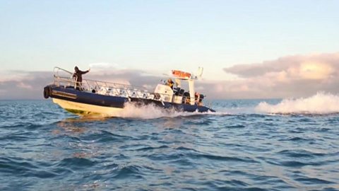 National Theatre Wales tells migrant stories off Tenby coast - BBC News