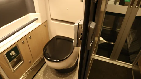 Train Lavatory Signs Peter Hitchens On X: "Deeply Helpful Map Of