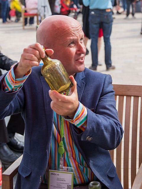 BBC One - Antiques Roadshow - Chris Yeo