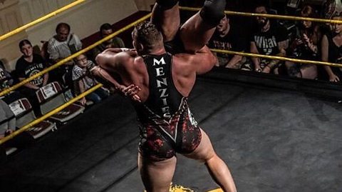 BBC Radio 5 Live - Phil Williams - The rugby league player turned WWE ...