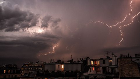 What is the difference between weather and climate? - BBC Bitesize