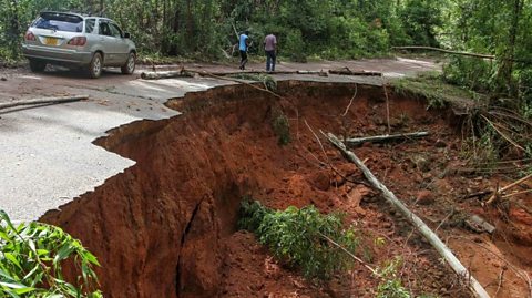 Cyclone Idai: UK promises help after storm triggers 'massive disaster ...