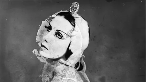 Photos revealing hidden histories of the Middle East