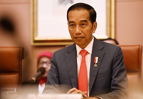 Presiden Jokowi dalam wawancara eksklusif dengan BBC: 'Prioritas saya ...