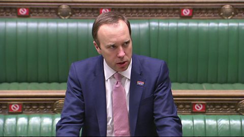 Covid-19: Pfizer/BioNTech vaccine judged safe for use in UK - BBC News