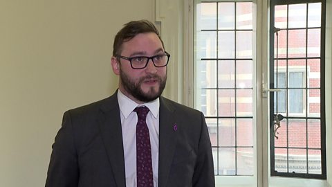 Christian Wakeford's long walk to defection - BBC News