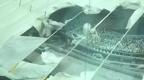 Storm Eunice: O2 arena remains closed due to damaged roof - BBC News