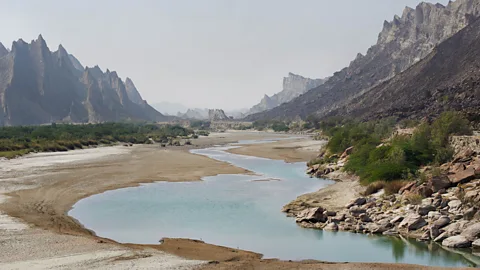 A remote highway along the Arabian Sea