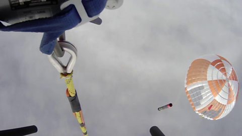 Rocket Lab: Helicopter catches returning booster over the Pacific - BBC ...