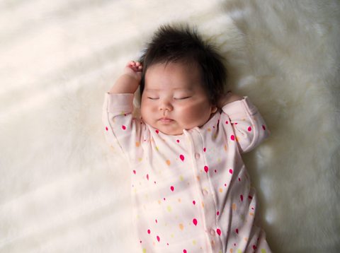 Babies & toddlers - BBC News