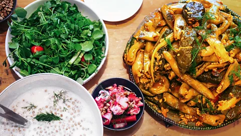 Yaprakh, the Kurdish version of dolmas