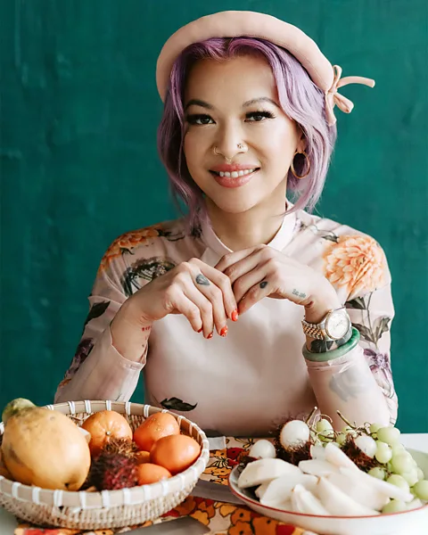 Bánh Xèo: Vietnamese Vegan turmeric crepes