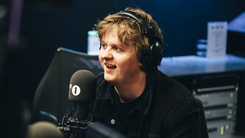 BBC Radio 1 - BBC Radio 1's Big Weekend - Lewis Capaldi's journey to ...
