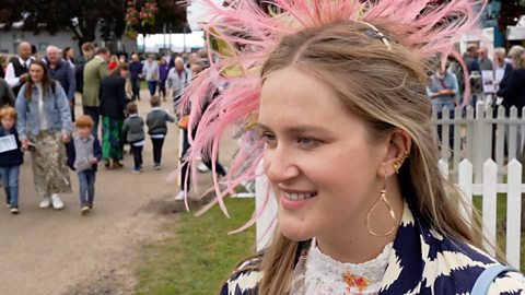 Suffolk Show returns to 'champion' local farming - BBC News