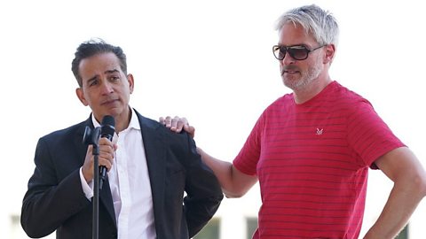 Nottingham attacks: City centre vigil to honour victims - BBC News