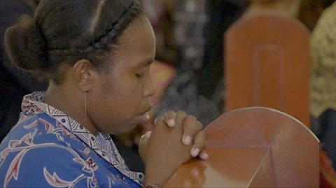 Pengungsi Maybrat: 'Kami ingin sekali pulang ke kampung untuk merayakan ...