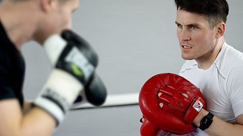 Boxing - Latest News, Results & Upcoming Fights - BBC Sport