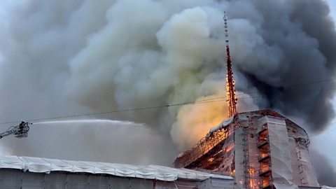 Historic Copenhagen stock exchange in Denmark goes up in flames - BBC News