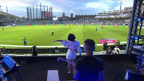 BBC Radio 1 - Radio 1’s Big Weekend - RAYE's road to headlining Radio 1 ...