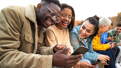 What is an influencer and what do they do? - BBC Bitesize