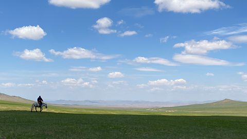 BBC One - Asia - Filming wolves and horses on the endless steppe