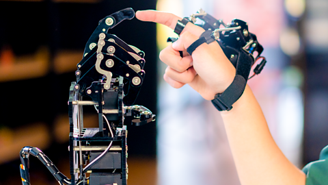 2.19 and 2.35 Robotics - BBC Bitesize