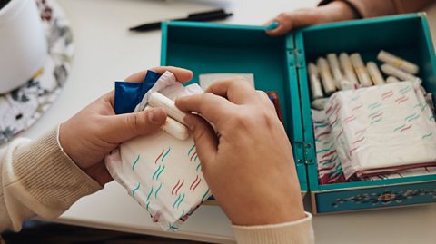 Things you should know about skincare for your teenager - BBC Bitesize