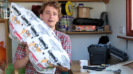 BBC Learning English - Pronunciation / Tim's Pronunciation Workshop: Schwa