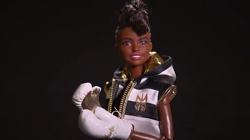 'Boxer Barbie': Nicola Adams 'honoured' to be turned into doll - BBC News