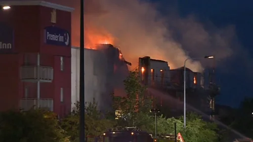 Premier Inn fire: Bristol hotel to be rebuilt - BBC News
