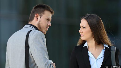 BBC Learning English - 今日短语 / To catch someone off guard 令人猝不及防