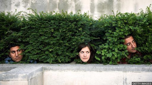 BBC Learning English - 今日短语 / To catch someone off guard 令人猝不及防
