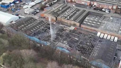 Willenhall fire: Food factory blaze response scaled back - BBC News