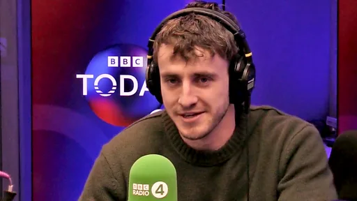 Olivier Awards 2023: Paul Mescal, Jodie Comer and Totoro triumph - BBC News