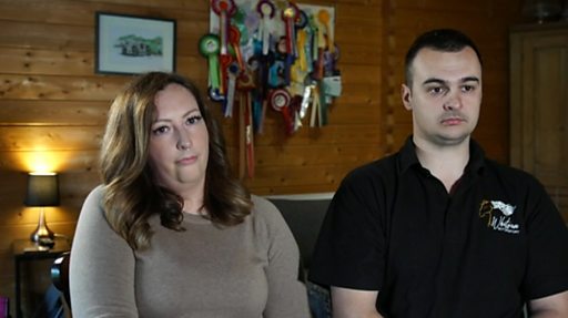 Evesham crash couple 'let down' after losing unborn son - BBC News