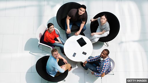 BBC Learning English - 一分钟英语 / 单词 “flat” 的五个含义和用法