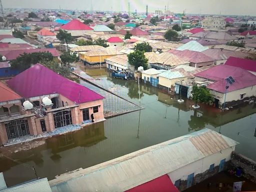 Saameynta daadadkii ku soo rogmaday Gaalkacyo - BBC News Somali