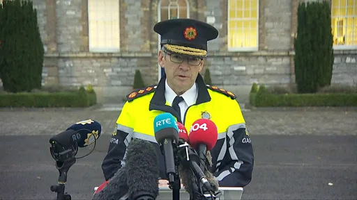 Dublin riot saw most riot police deployed in Irish state history - BBC News