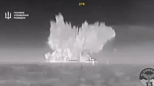 Ukraine 'hits Russian missile boat Ivanovets in Black Sea' - BBC News