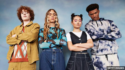 BBC Learning English - 你问我答 / Simulate and imitate 表示 “模仿” 的英语词汇