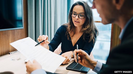 BBC Learning English - 一分钟英语 / 单词 through 的四个常见用法