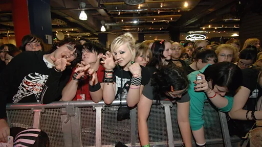 Emos and scenes relive their teenage years in the noughties - BBC News