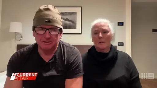 Qatar airways flight: Couple wey siddon wit dead body for plane tok ...